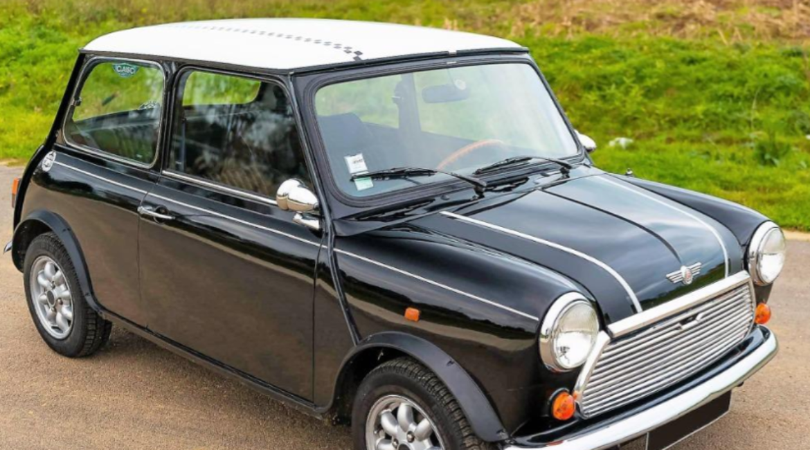 Gévaudan Classic Auto - Location de véhicules anciens - Ford Mustang